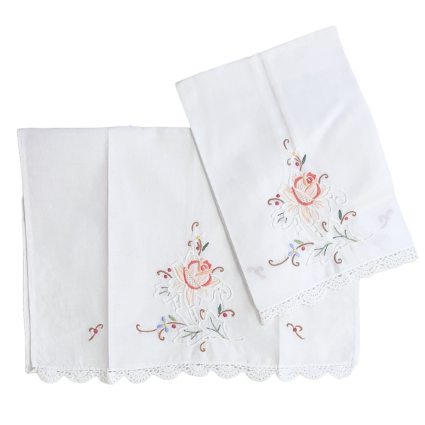 Sale-3 Styles-Embroidered Guest Towel - Bella Lino Linens